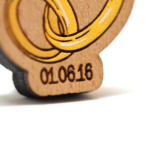 NEW! Custom Wooden Rings Pin With Your Wedding Date, Brooch, Love Cute ...