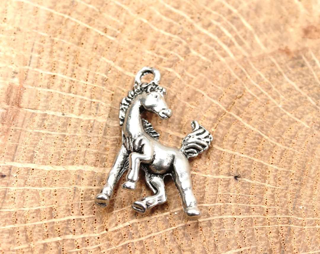 Mustang Horse Charm - Etsy