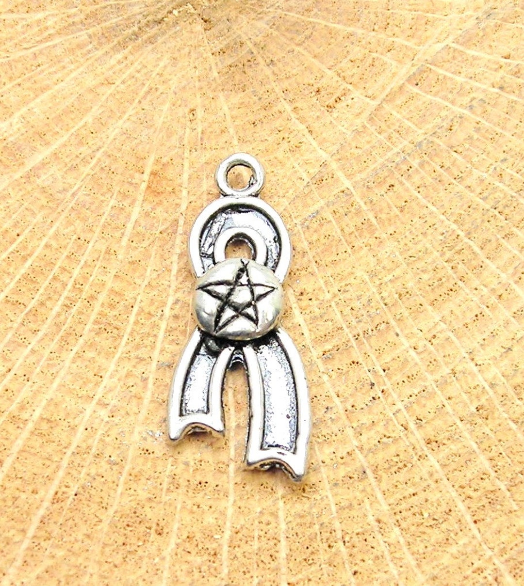 Wiccan Awareness Ribbon Pentacle Charm - Etsy