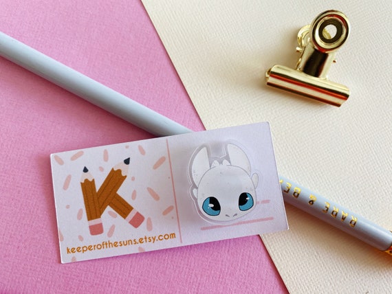 Light Fury HTTYD Acrylic Lapel Pin - Etsy Australia