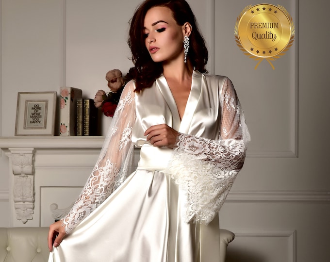 Ivory Bridal Peignoir Set Bridal Shower Gift for Daughter Satin Kimono ...