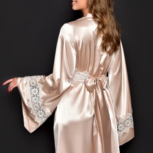 Beige Short Bridesmaid Robe Satin Robe for Bride Bridal Shower Gift for ...
