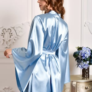 Blue Bridesmaid Robe Short Wedding Kimono Robe for Bride Bachelorette ...