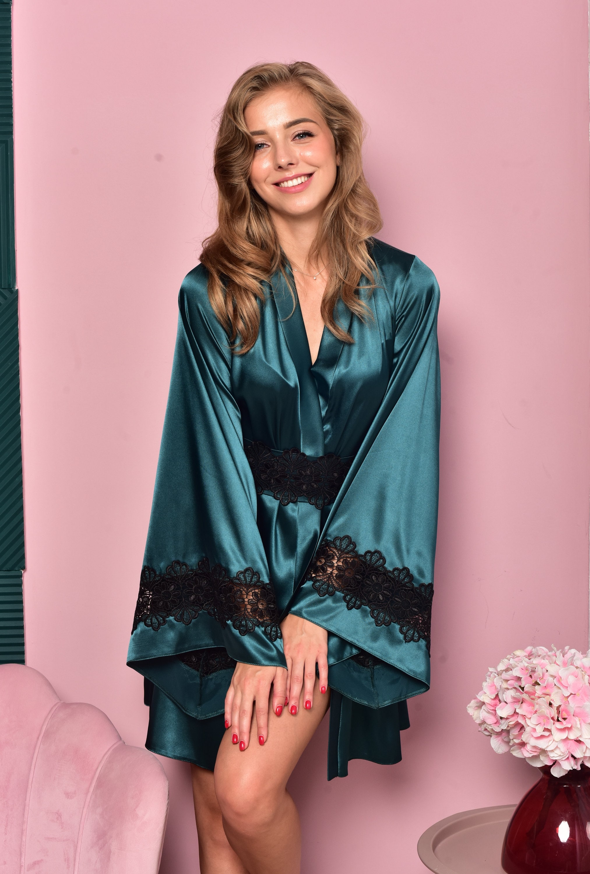 Beige Short Bridesmaid Robe Satin Robe for Bride Bridal Shower - Etsy