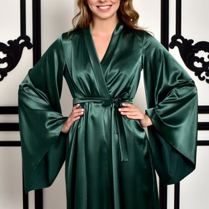 Short Satin Bridal Robe Wedding Kimono Robe for Bride Dressing | Etsy