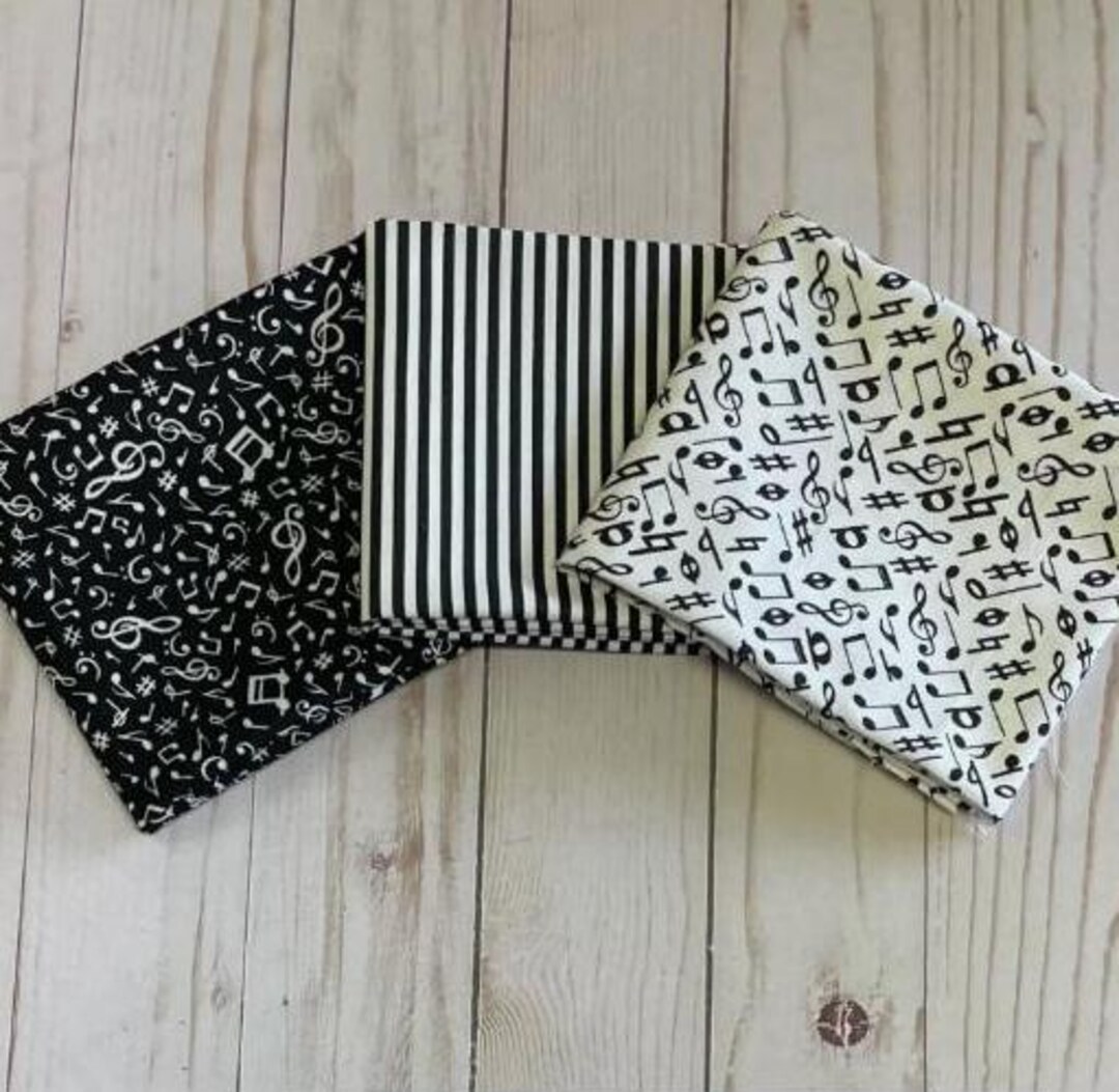 Fabric FQ Fat Quarters Set 3 Black & White Stripe Music Notes Print 100 ...