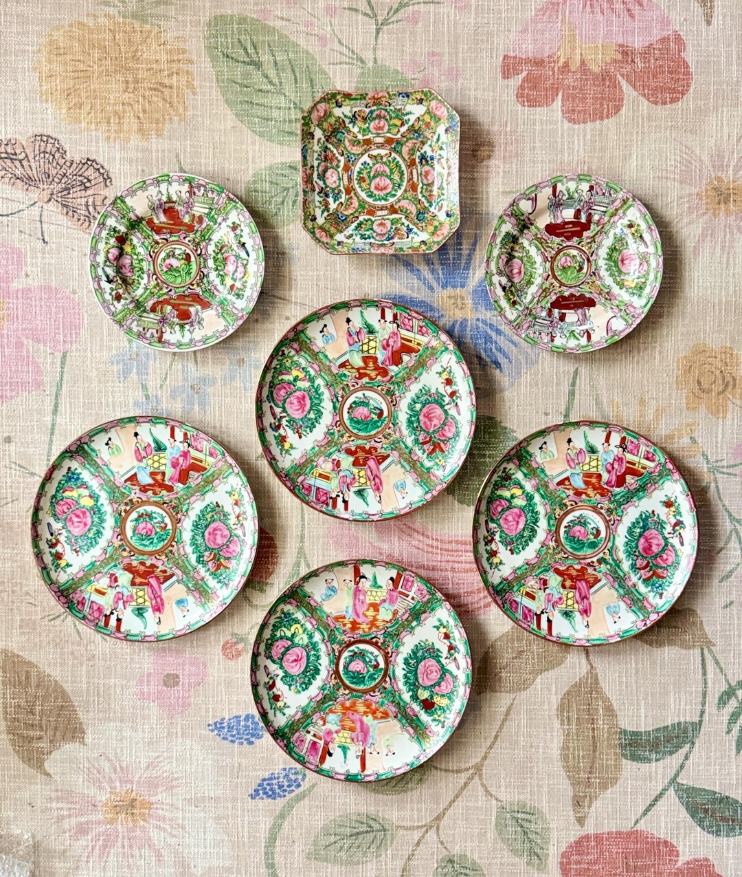 Bespoke Plate Wall - Etsy