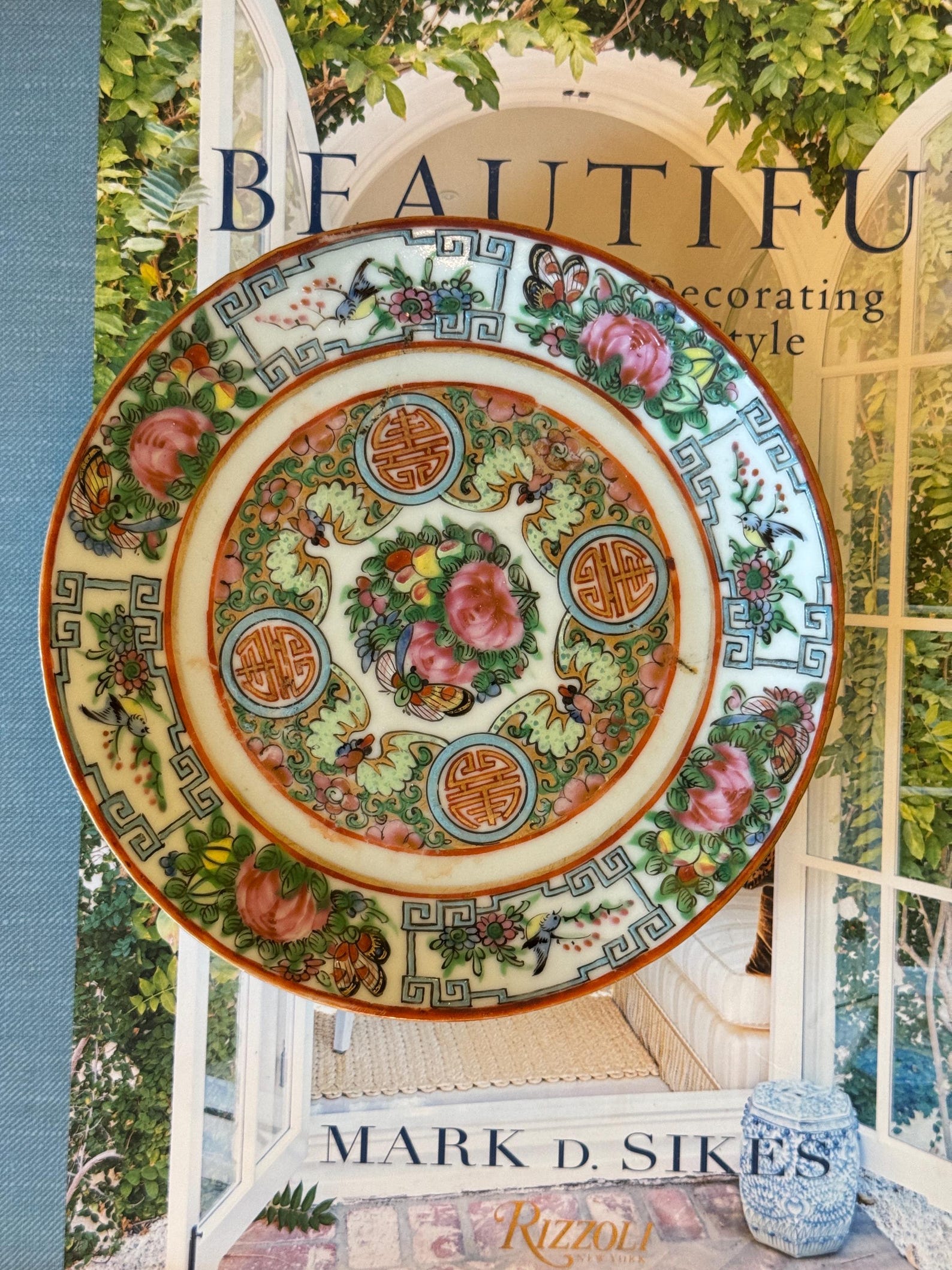 Mix and Match Famille Rose Plate Wall With 8 Various Size and Pattern ...
