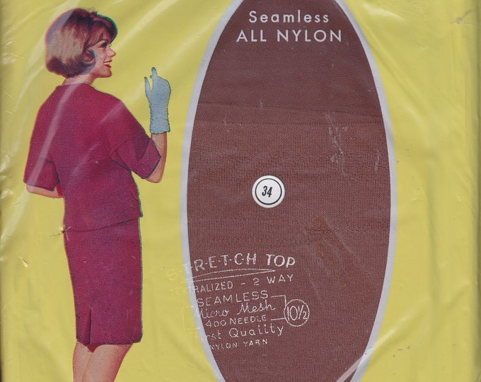 2 Pairs of Identical VINTAGE NYLON STOCKINGS in 1 Package Size 10 1/2 ...