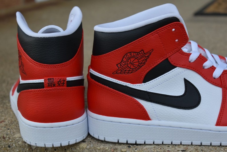 Custom Chicago Jordan 1 | Etsy
