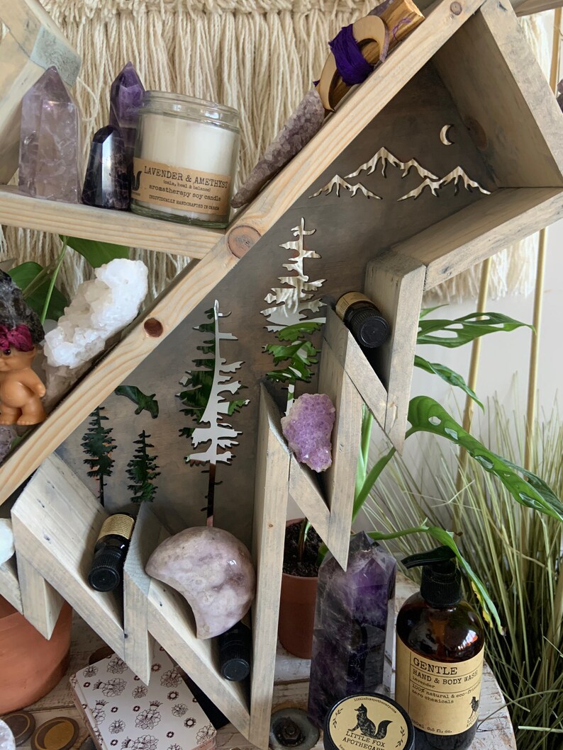 Wolf Head Wolf Shelf Crystal Shelf Essential Oil Shelf - Etsy