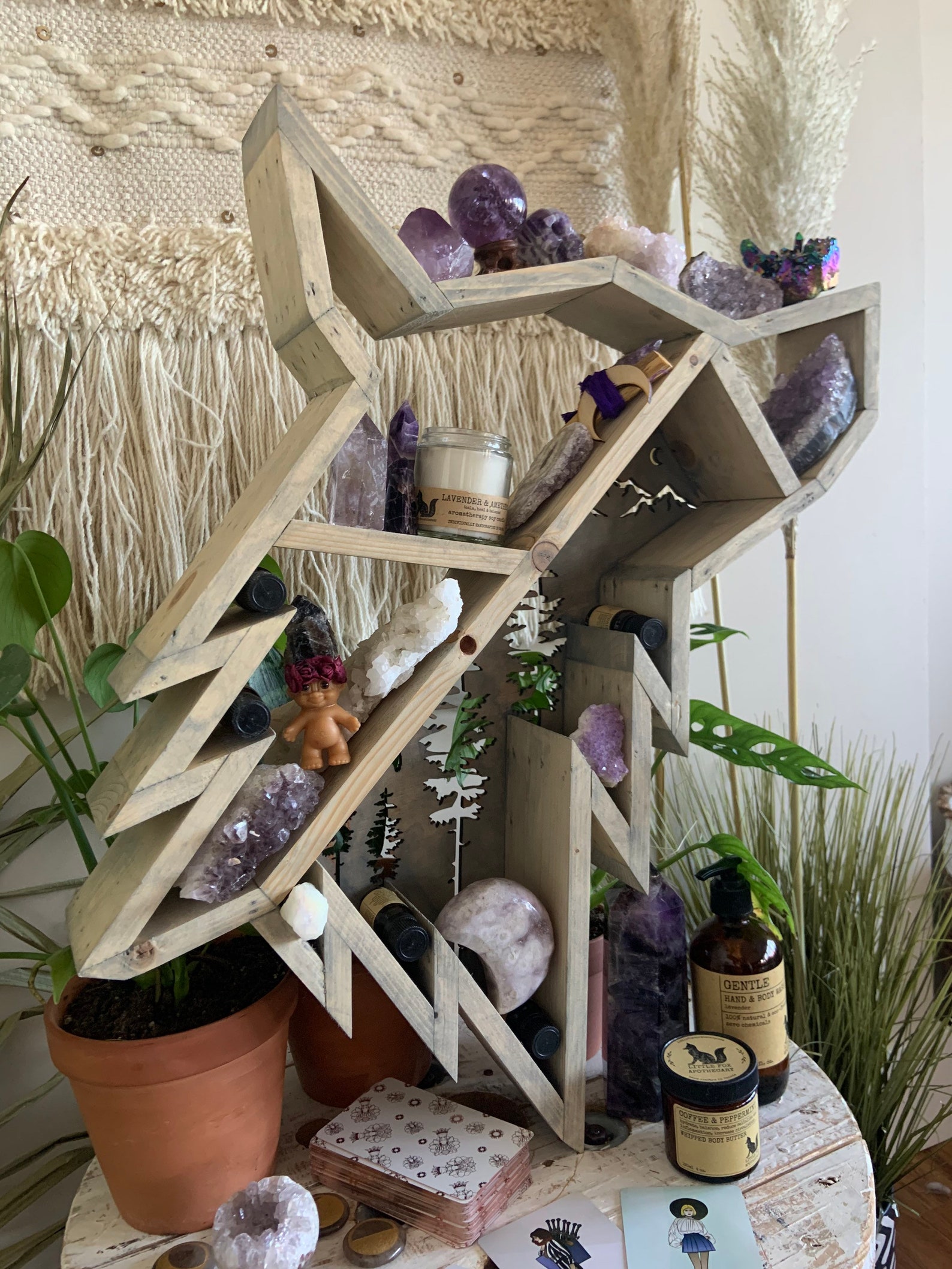 Wolf Head Wolf Shelf Crystal Shelf Essential Oil Shelf - Etsy