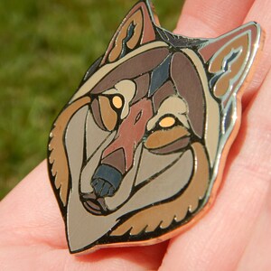 Sirius / Variation B / Brown Wolf / Wolf Head / Hard Enamel Pin / Lapel ...