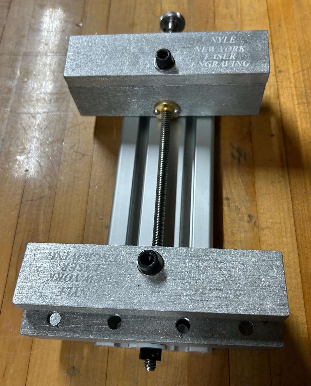 6 Inch, Fiber Laser Cutting & Engraving Metal Vise, Metal Sheet ...
