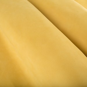 YELLOW ITALIAN FLEET Leather Calf Cow Hide Scraps Scrap Square Pieces ...