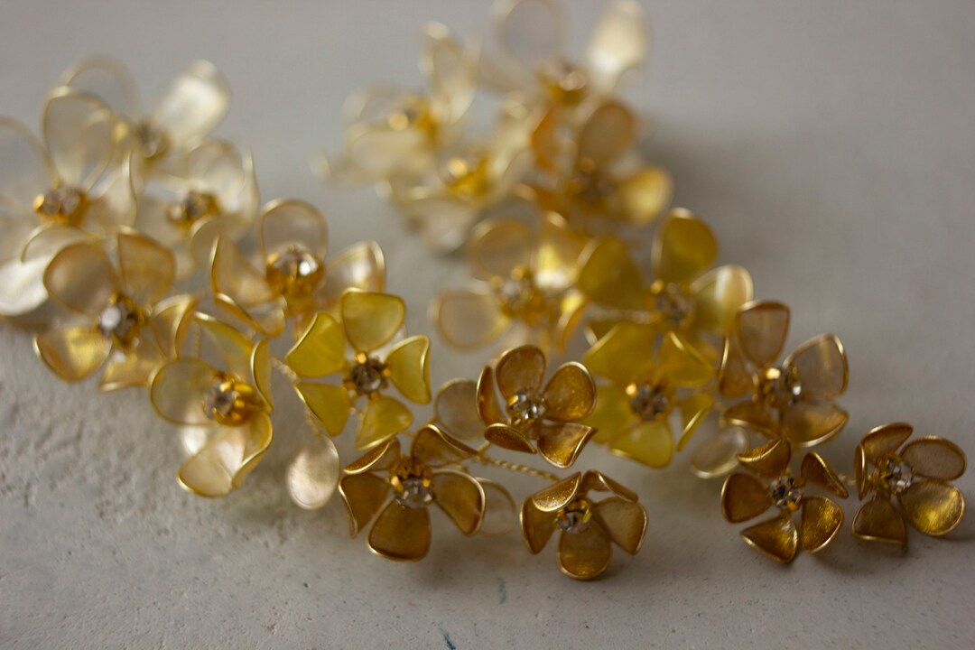 Gold Flower Buds Dangle Drop Earrings - Etsy