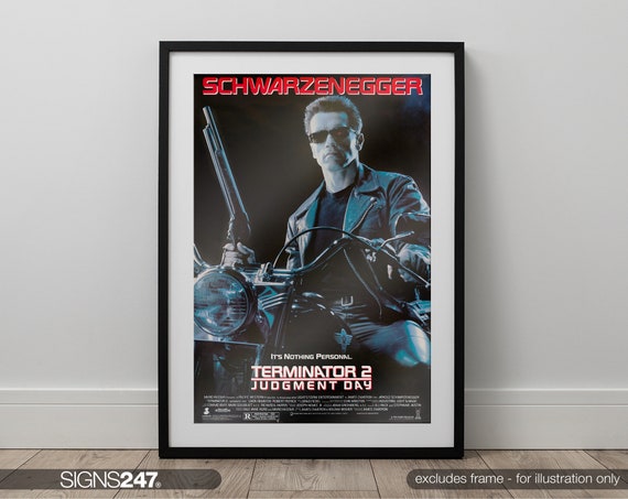 Arnold Schwarzenegger Terminator 2 Poster