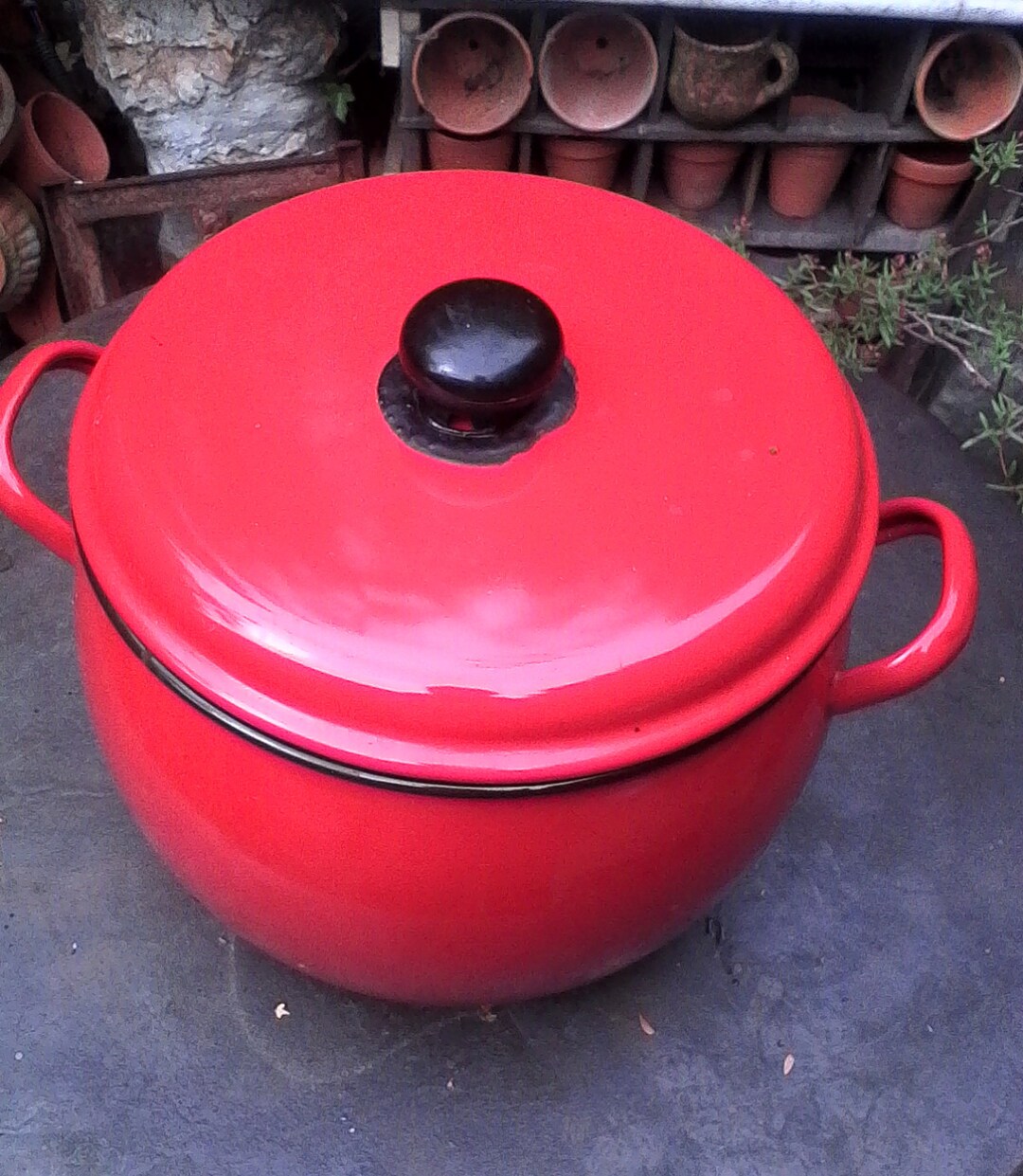 LARGE ENAMEL POT // Red // 1960s Cookware - Etsy