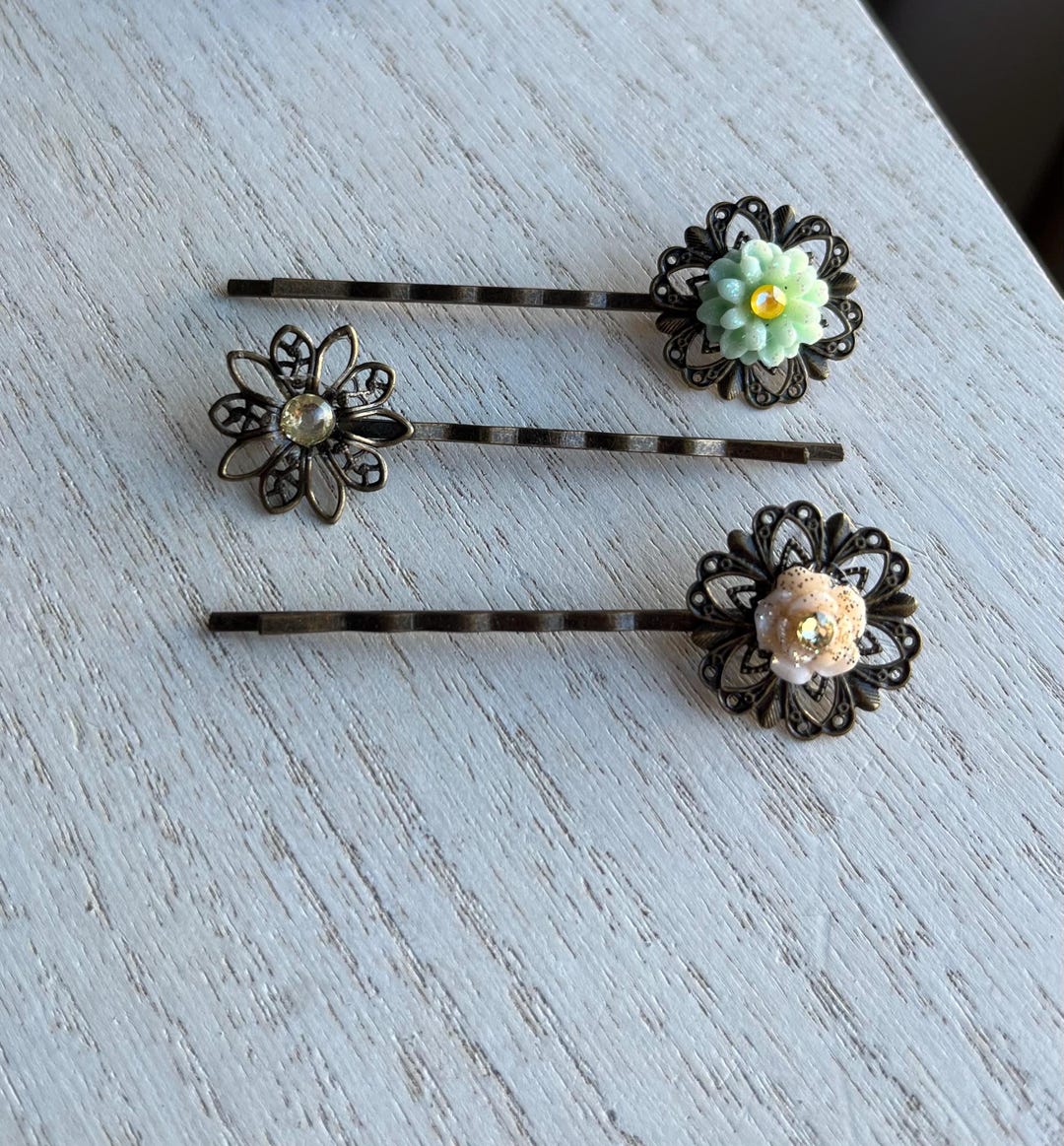 Blue Flower Bobby Pin Set - Etsy