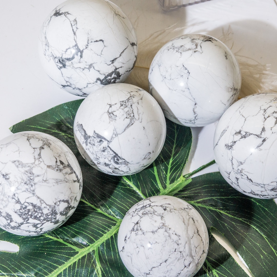 Wholesale Lot 2 Lbs White Howlite Spheres Healing Crystal - Etsy