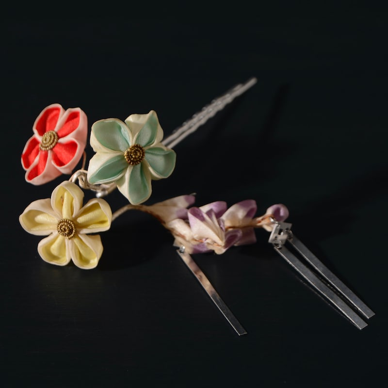 Tsumami Kanzashi - Etsy