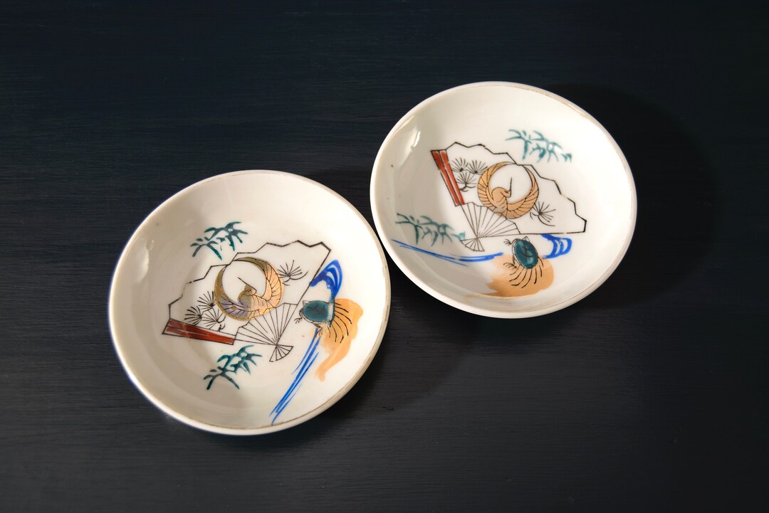 Japanese Phoenix and Turtle Small Plates, Ko-zara, Set of 2 - Etsy