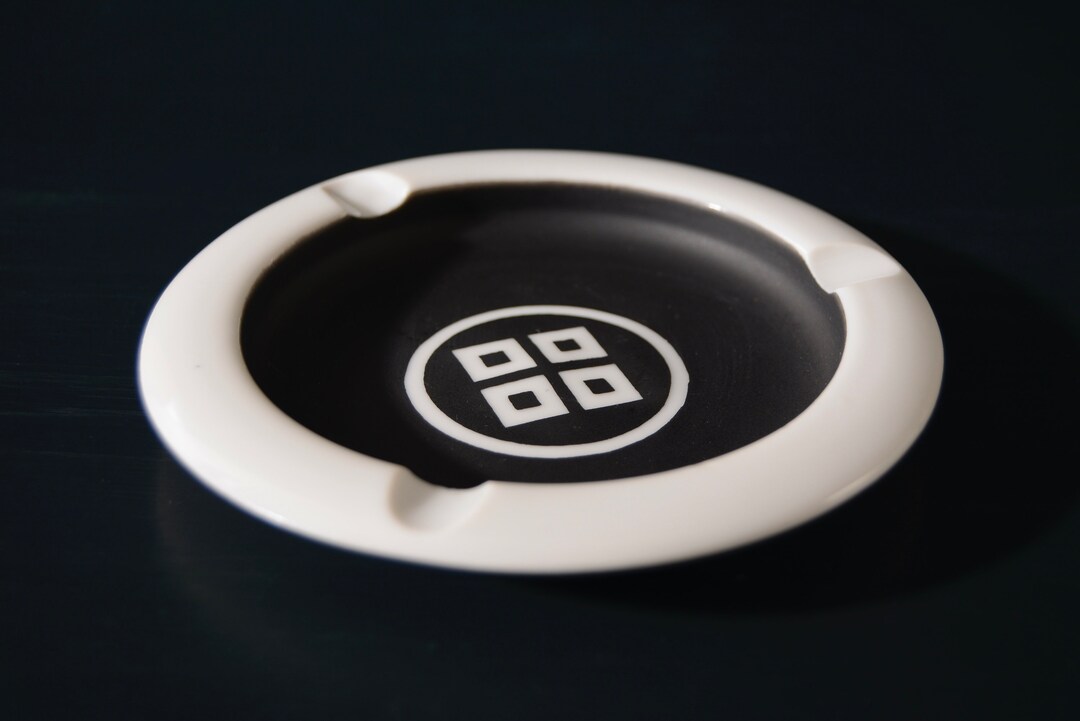Mid Century Ashtray With Japanese Crest - Etsy