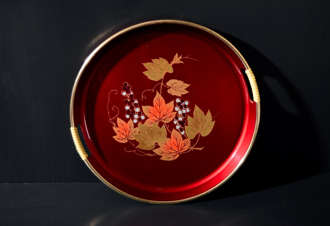 Japanese Round Lacquer Tray, Grape Vine (60s) - Etsy