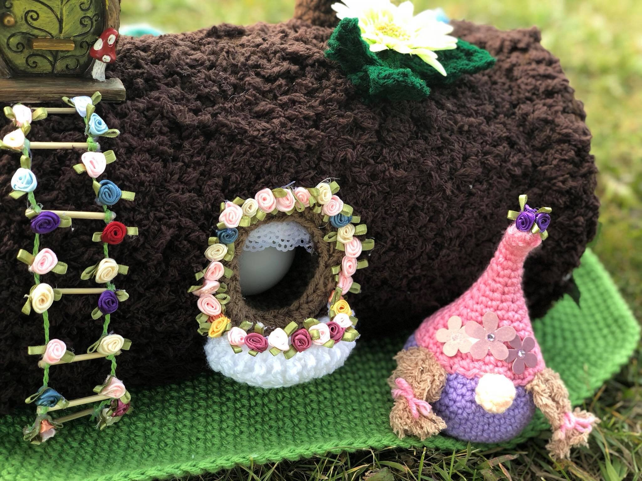 Crochet Tree Trunk Fairy House of Mr & Mrs Trickle Crochet - Etsy Canada