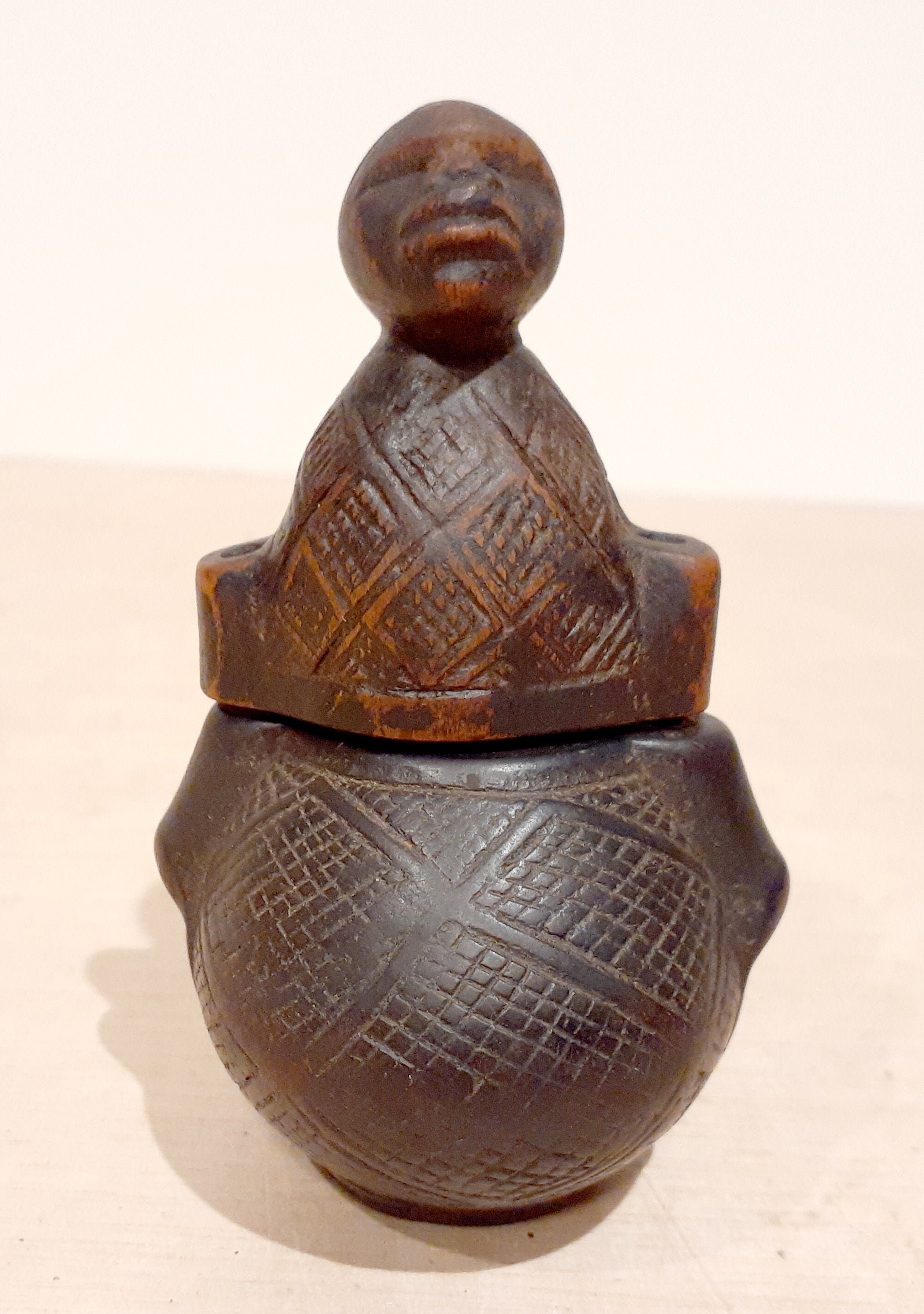 Kuba Small Carved Wood Lidded Tukula Powder Container - Etsy
