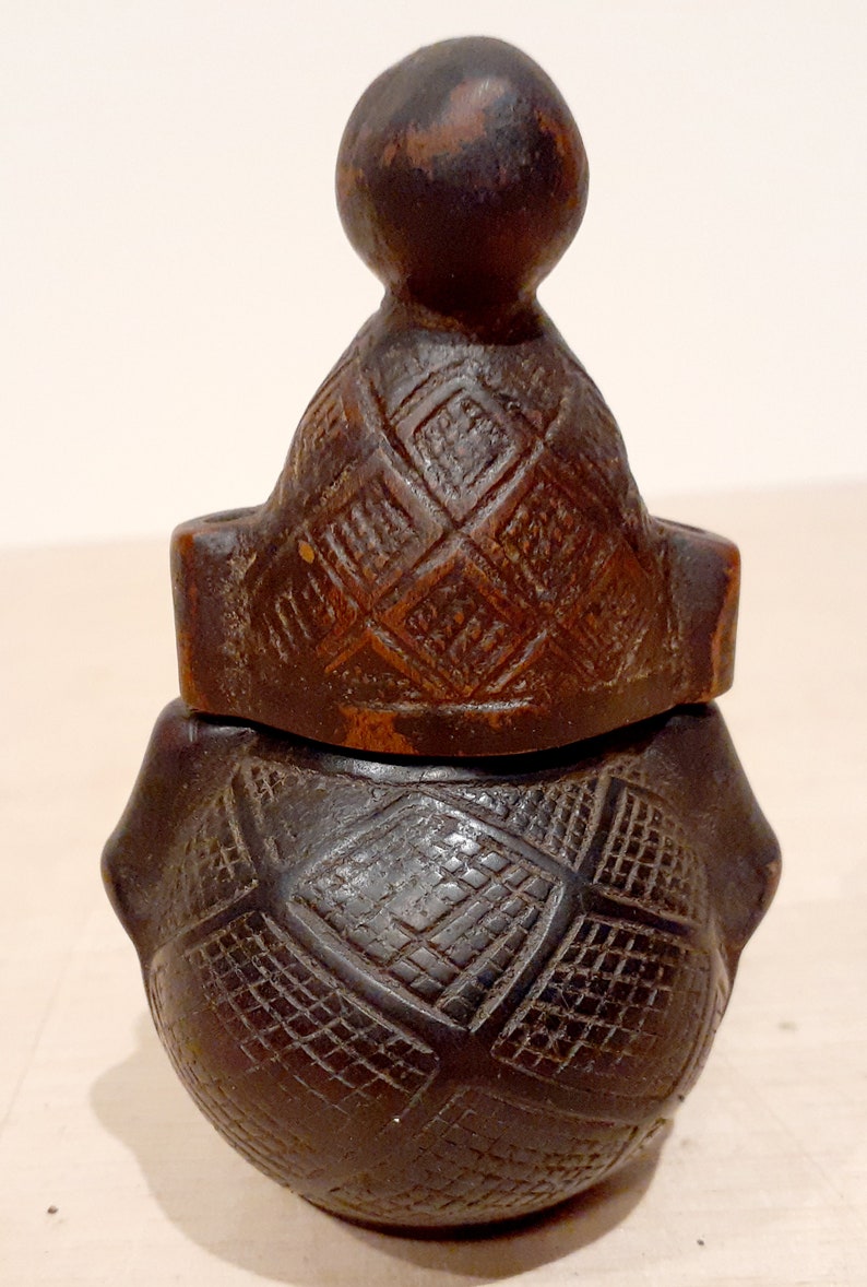 Kuba Small Carved Wood Lidded Tukula Powder Container - Etsy