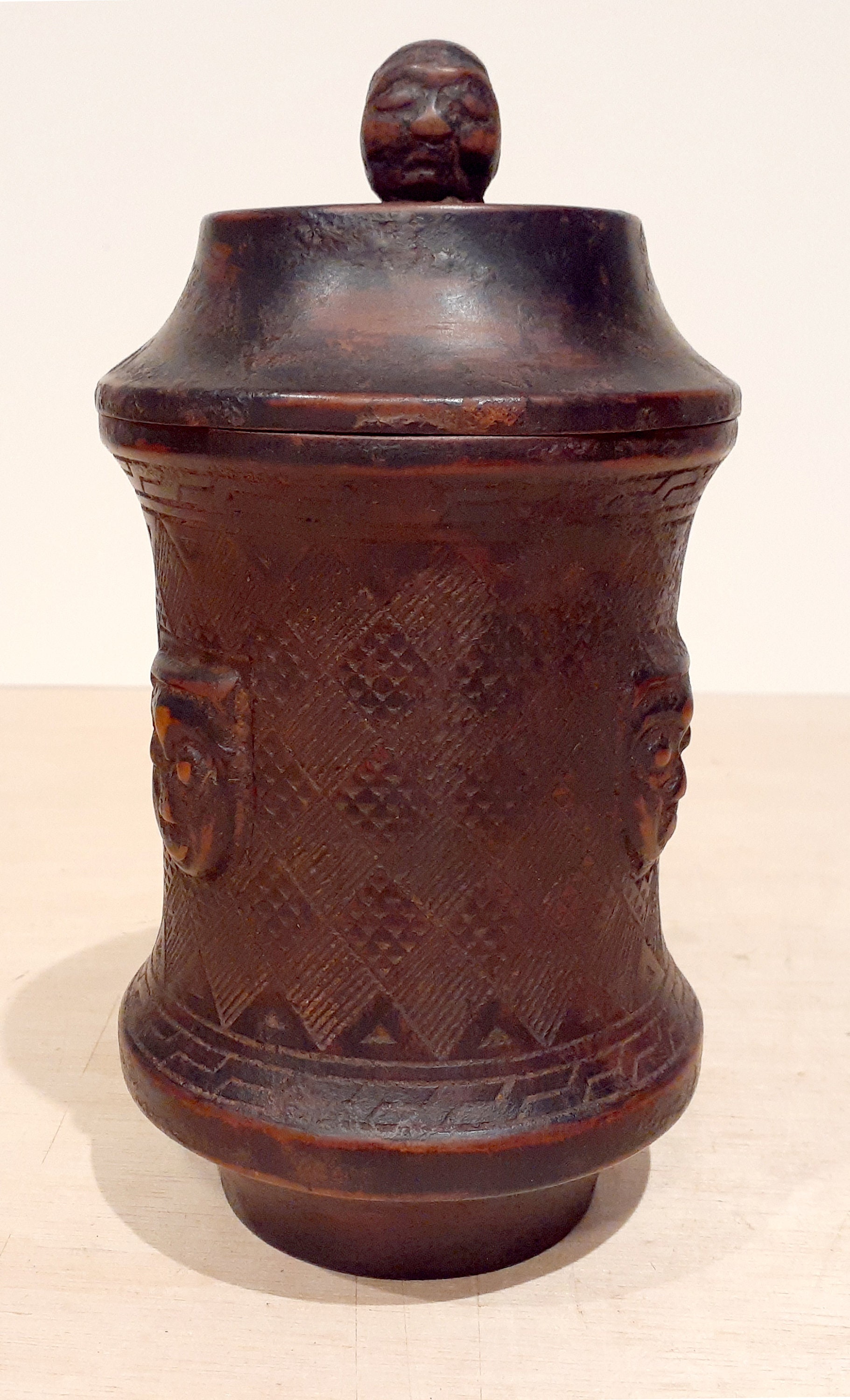 Kuba Carved Wood Cylindrical Janus Head Finial Lidded - Etsy