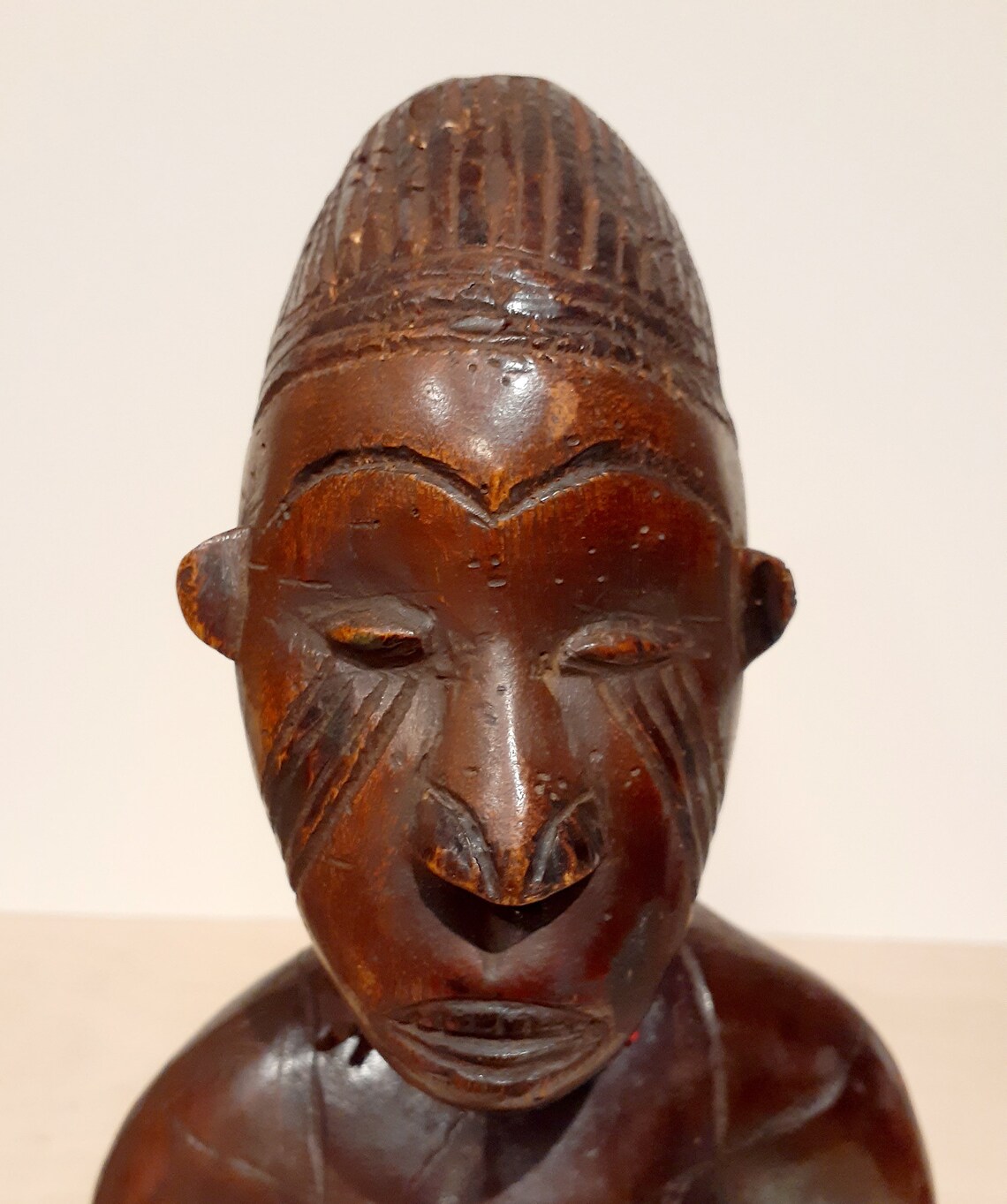 Manbetu Crest Mask - Etsy