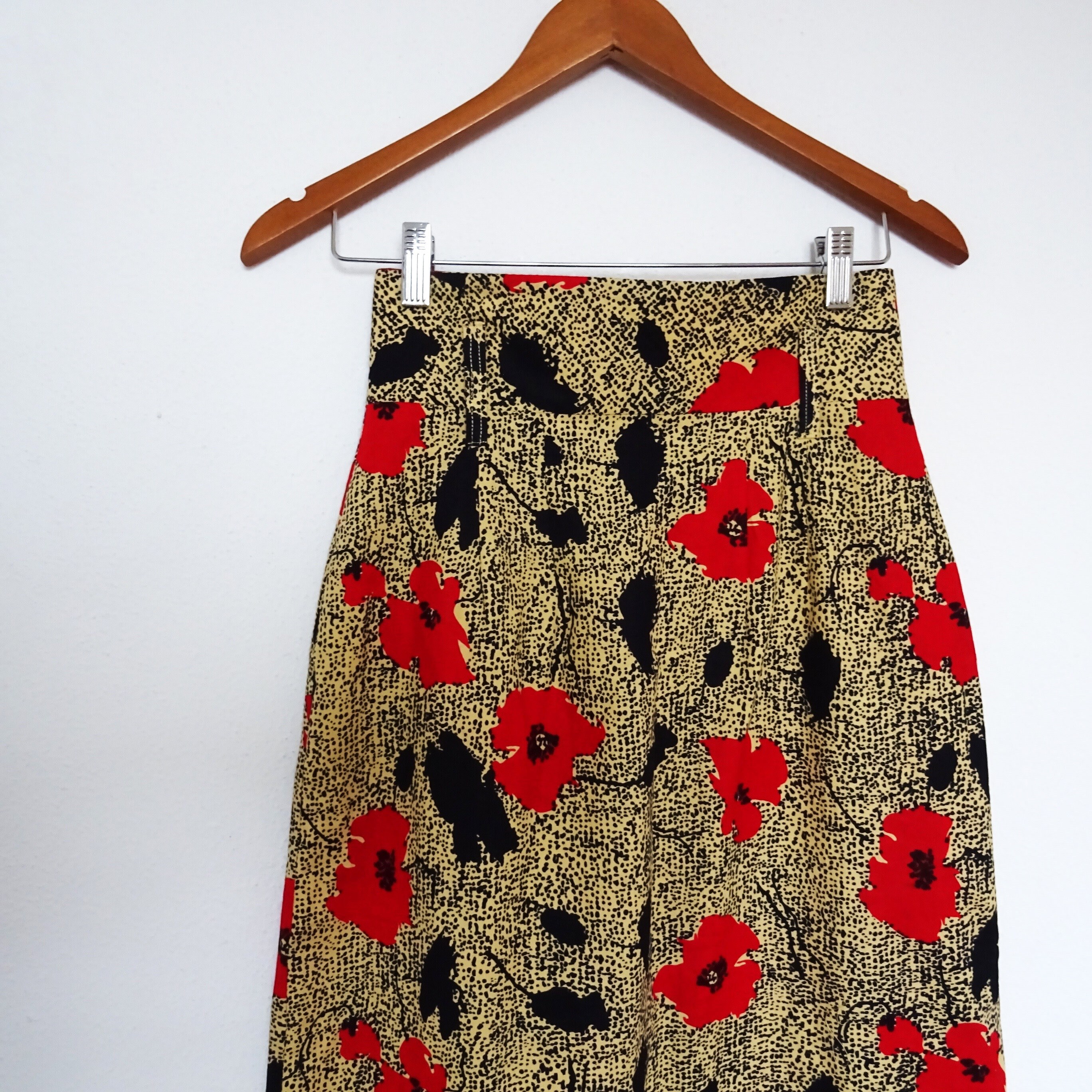 RED POPPIES SKIRT: Midi Skirt Small Versatile Great Fit - Etsy