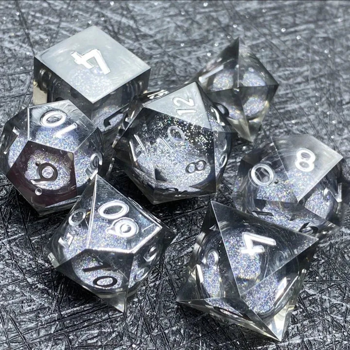 Liquid Core Dnd Dice Dragon Scale and Gold Flakes - Etsy