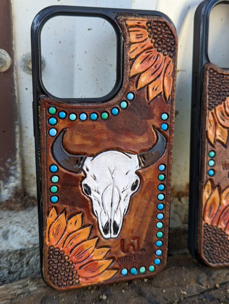 Custom Bullskull Phone Case - Etsy