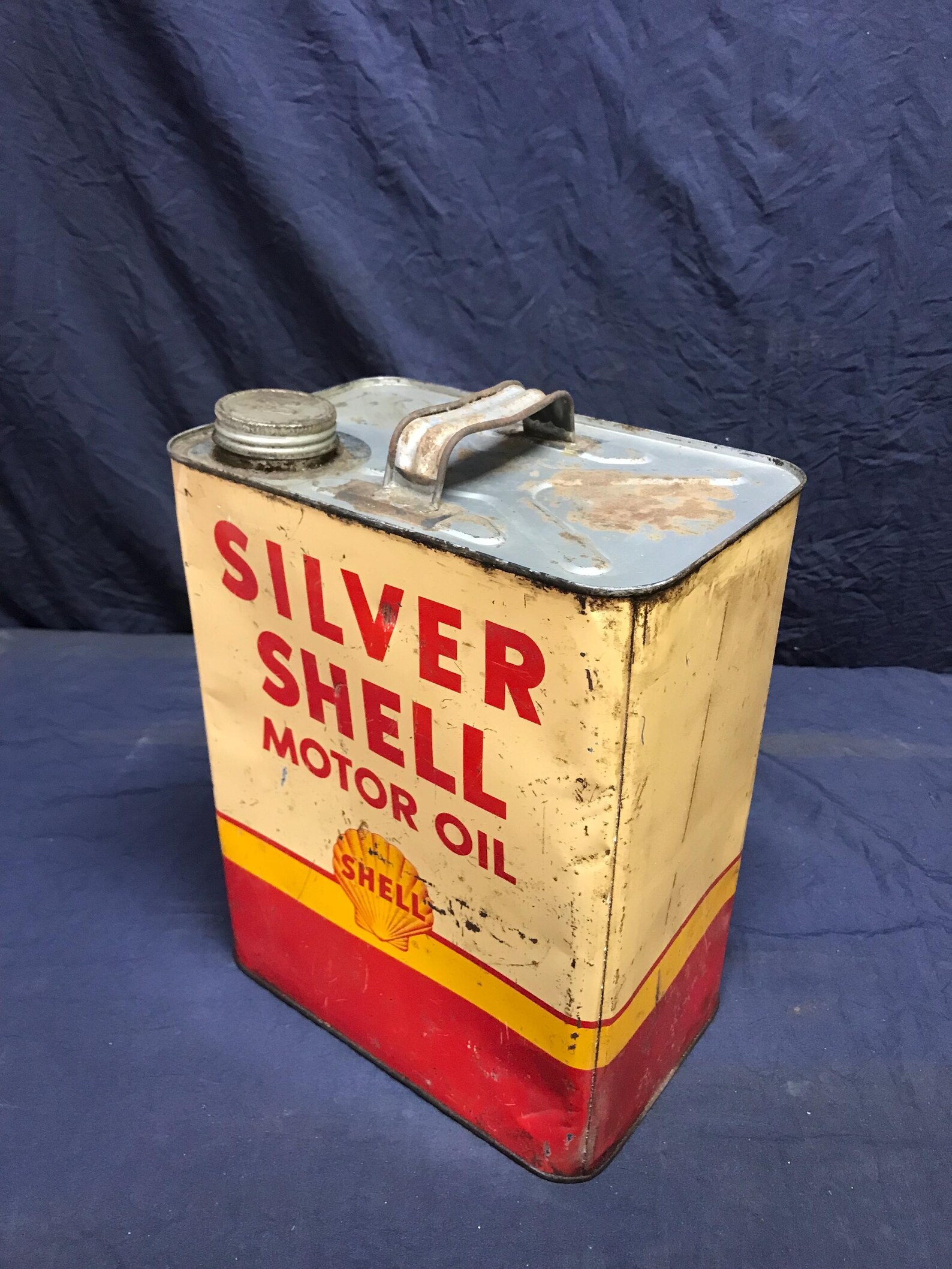 Vintage Silver Shell Two Gallon Motor Oil Can: Antique Advertising - Etsy