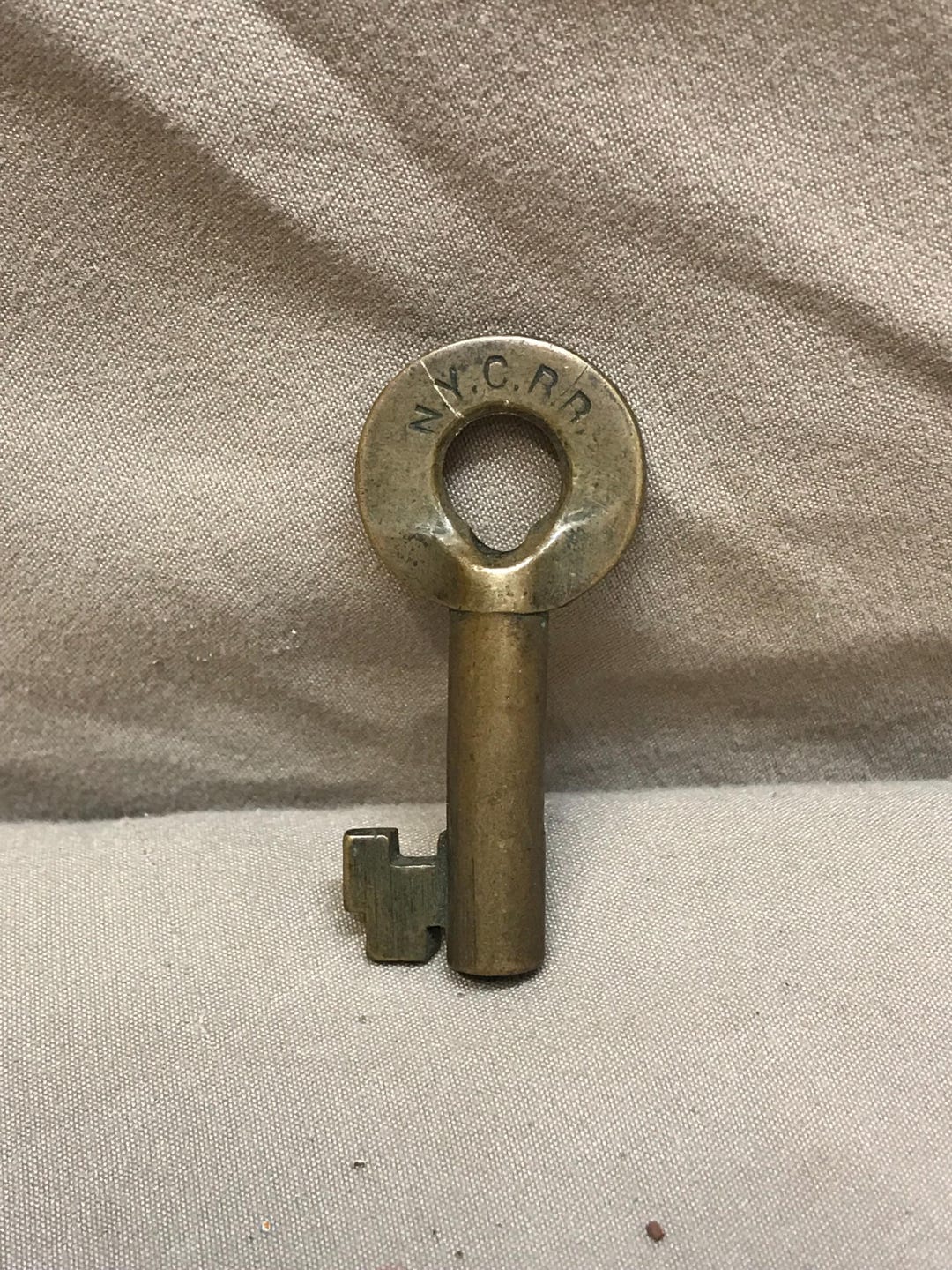 Vintage NYC Railroad Brass Key - New York Central - Etsy