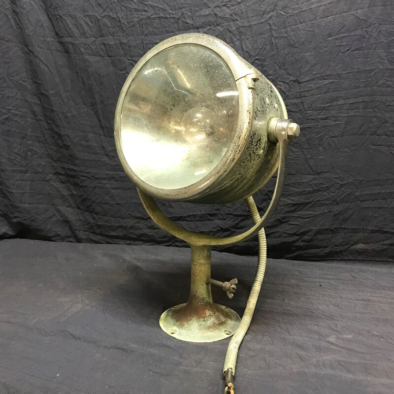 Vintage Spotlight - Etsy