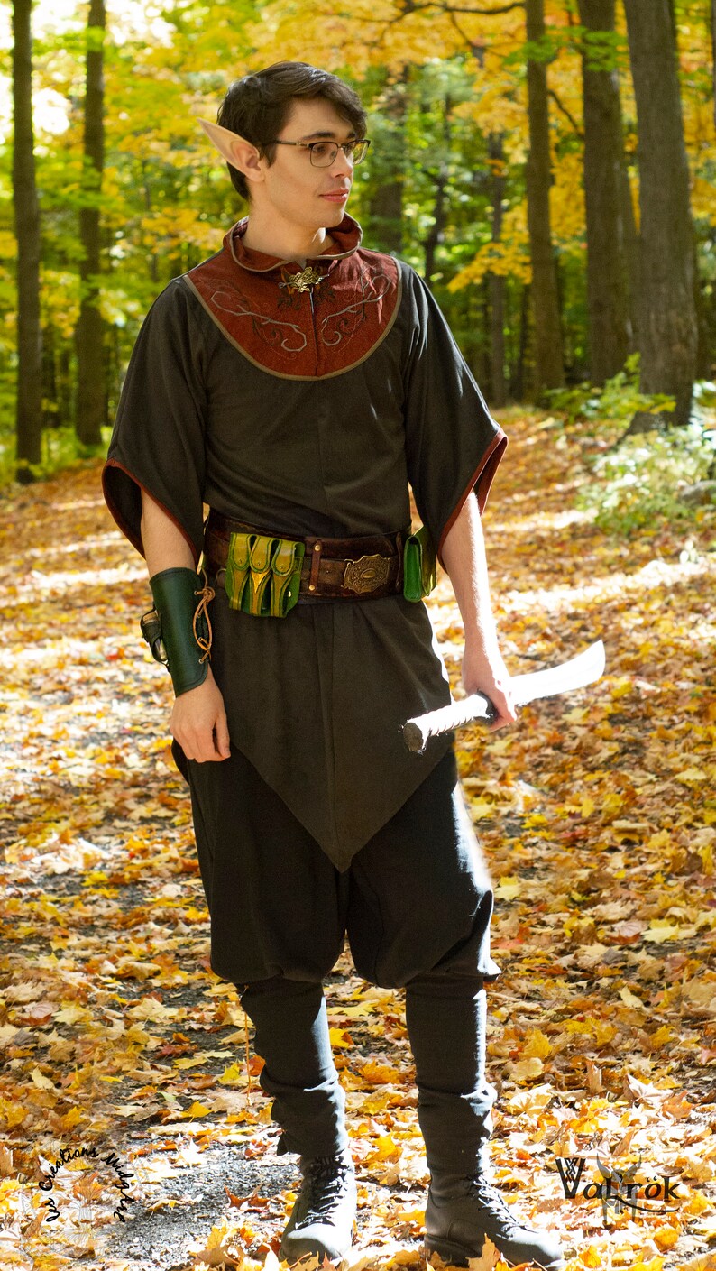 LÚNA-NOLDORR Tunic by Val'rök Limited Edition Medieval - Etsy