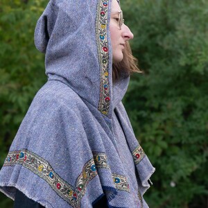Short Triangle Cloak With Pointy Hood Inheringbone Rainbow Speckle *in ...