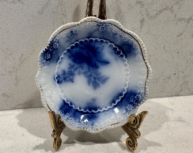 Very Pretty Flow Blue Butter Pat 1800’s - Etsy