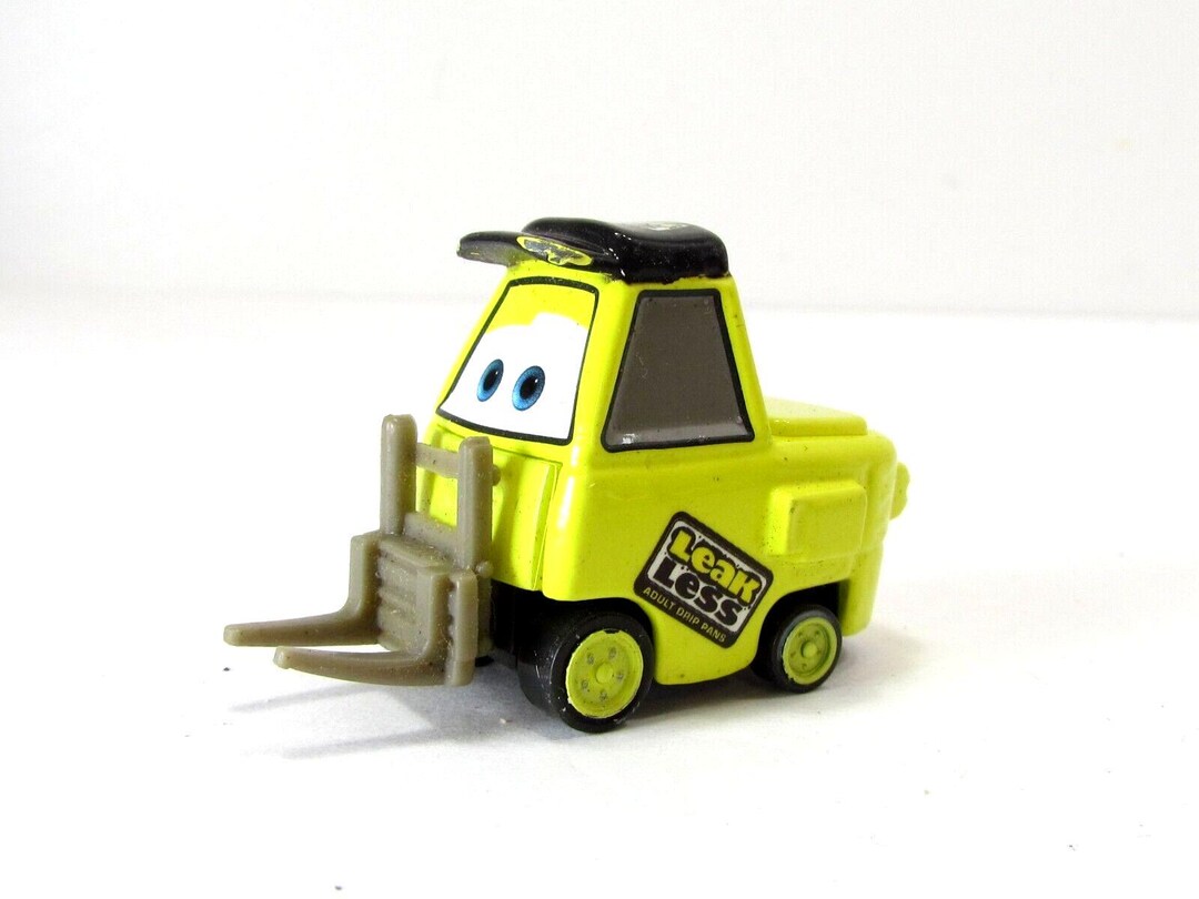 Disney / Pixar Cars Movie the World of Cars Series 1 Stacy Diecast Car ...