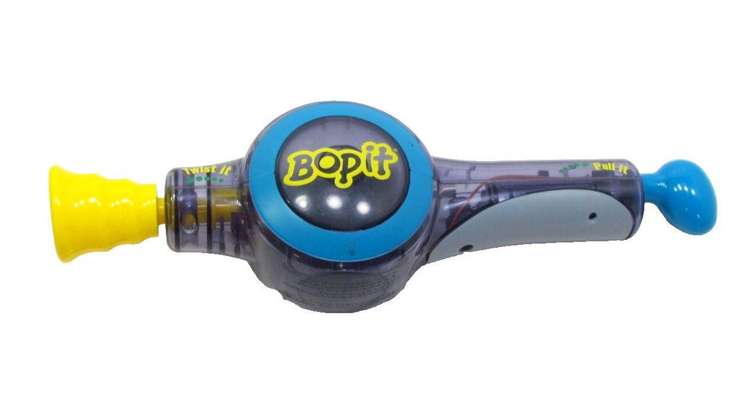 Bop It Original Pull Twist Electronic Game by Hasbro 1996 TESTED WORKS ...