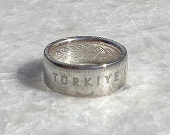 Lira Ring - Etsy