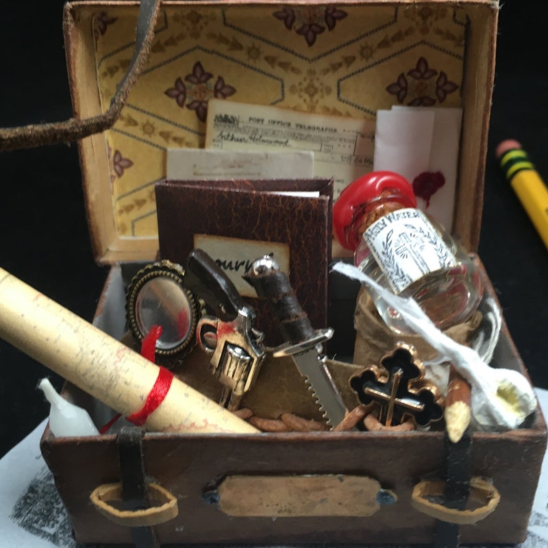 Vampire Hunting Kit - Etsy