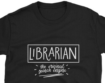Bookish shirt | Etsy