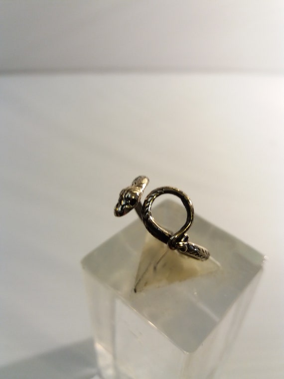 Bronze ring small snake with round tail - Gem