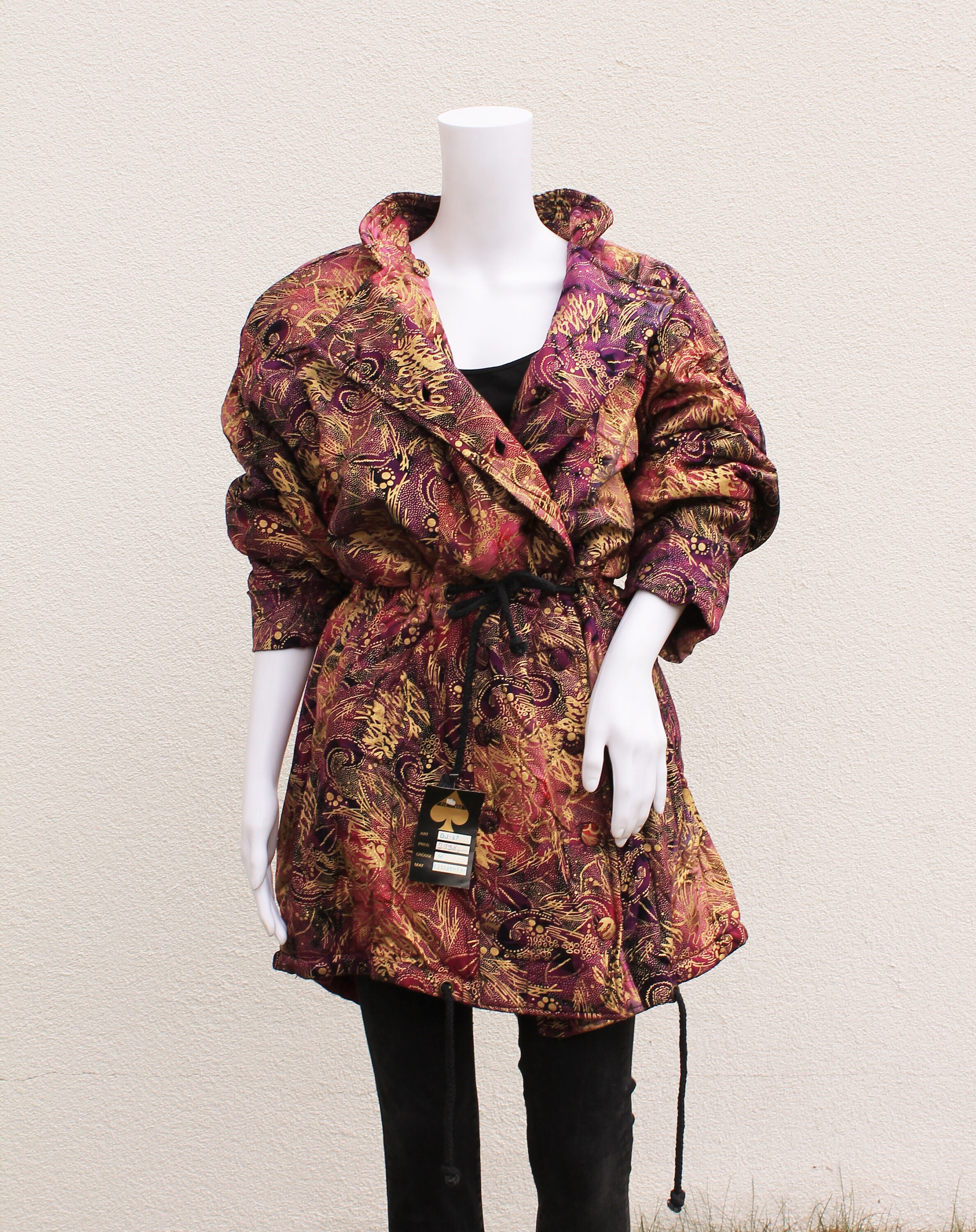 Vintage Coat Pink Purple Rose Batik With Floral Print in Gold / Vintage ...