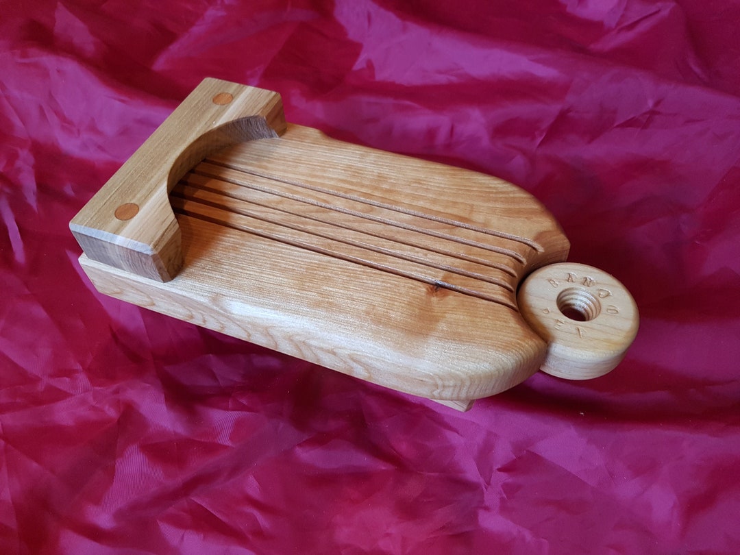 Oyster Shucking Board With BANJO Knife - Etsy